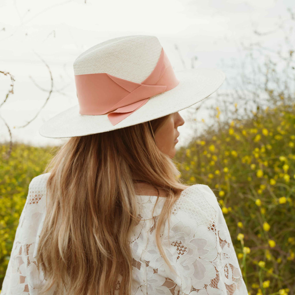 Field Gardenia, Salmon – Freya