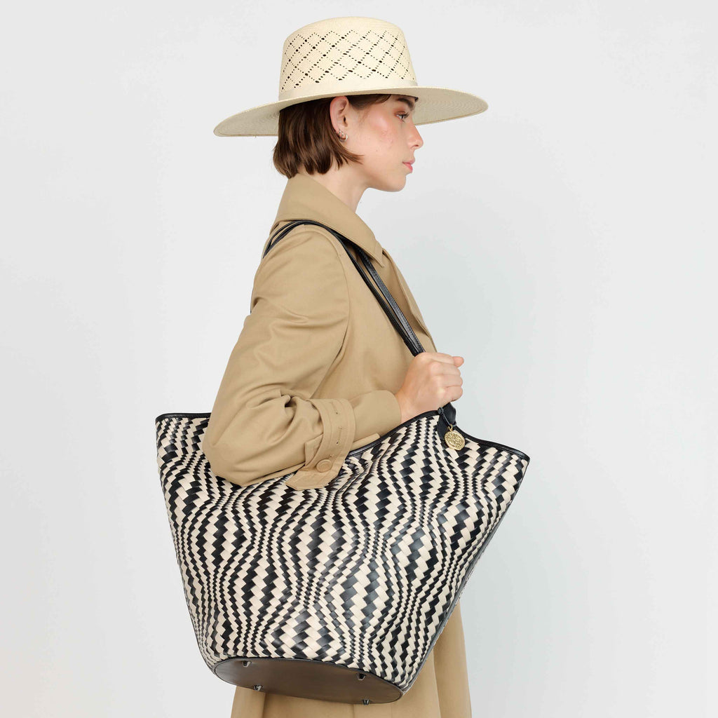 Flow Woven Large Tote – Freya